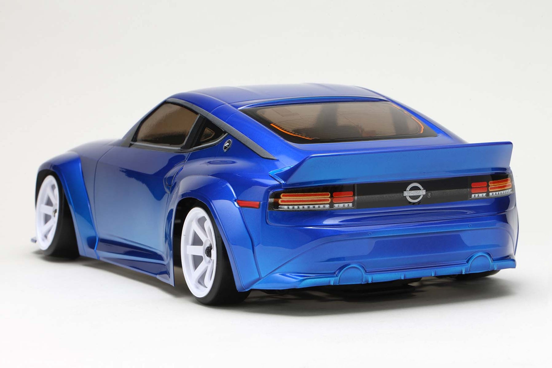 SD-RZ34BLB Yokomo Pandem Nissan Fairlady Z RZ34 Pre-Painted Body (Blue ...